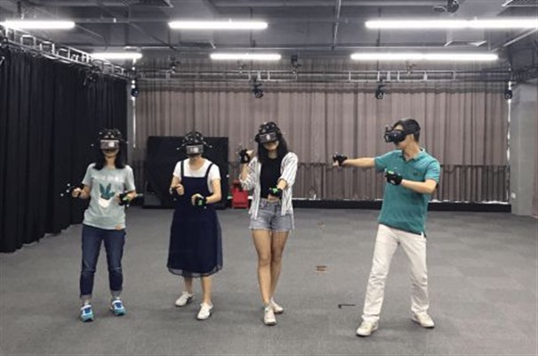 vr多人互动系统让你和小伙伴一起愉快玩耍 - 武汉百变互动